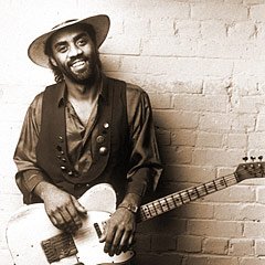 Alligator Records - Genuine Houserockin' Music Since 1971